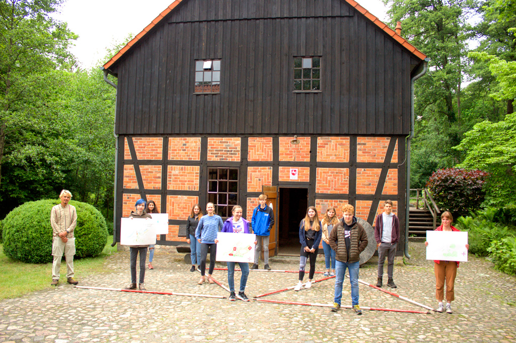 Freie Waldorfschule Benefeld - Feldvermessen der 10. KLasse - FWS Benefeld